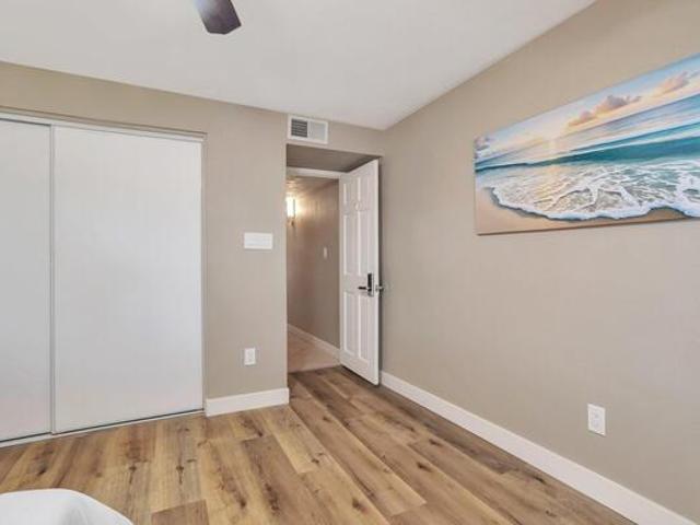Newly Remodeled Phoenix Moon Valley House with Bi Weekly HOUSEKEEPING, Internet, & a Spacious backyard