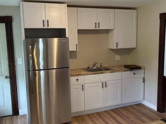Newly renovated 3 bedroom apartment on 2nd and 3rd