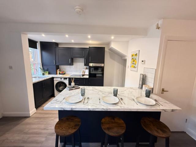 Newly Renovated 3 Bedroom House in Burley