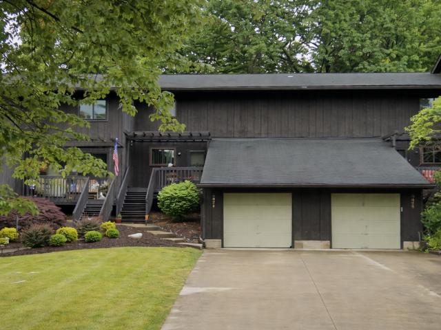 Newly Renovated 3 Bedroom Townhouse with Finished Basement, Patio, and Attached Garage in North Royalton