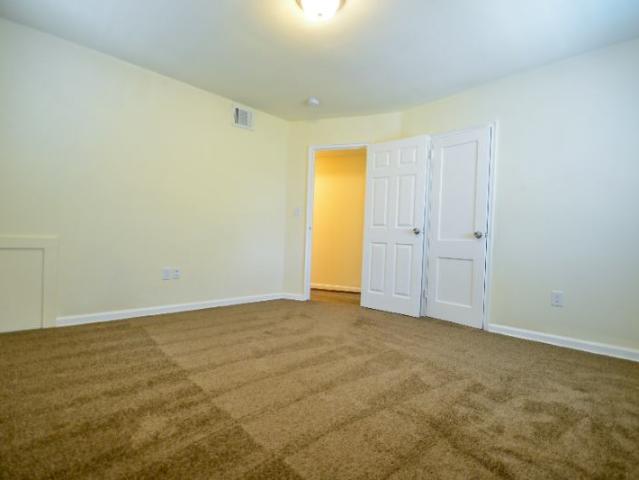 Newly Renovated 1Bedroom Apartments