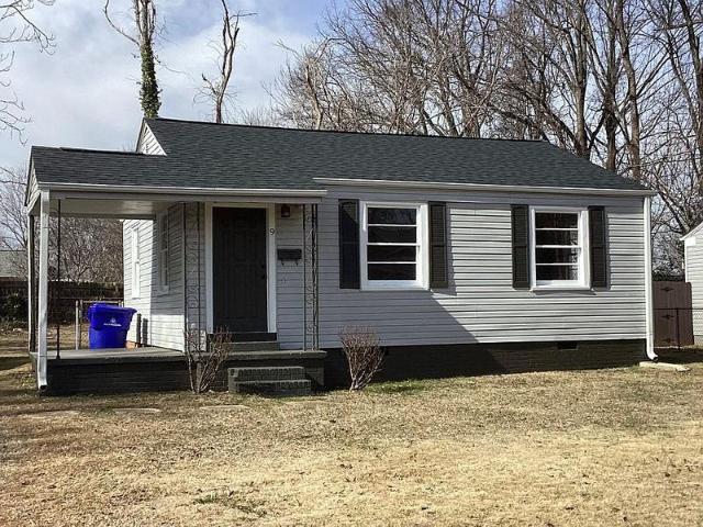 Newly renovated 2/1 FOR RENT IN Greenville, SC #9 Esinteractio.