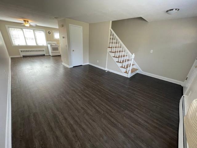 Newly renovated 2 bed 1 bath sub lease