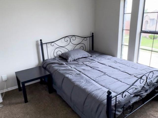Newly Renovated 2 Story Spacious Home in Mesquite