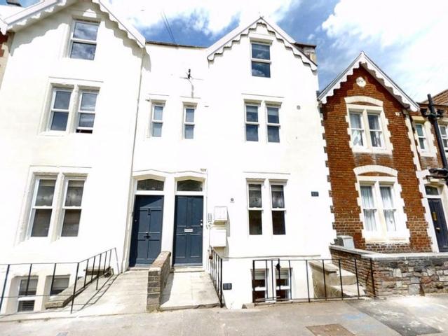 Newly Renovated 5 bed Student House near UoB