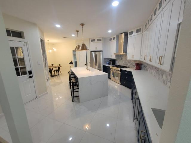 Newly Renovated 6BR Plano Home | Prime Location |