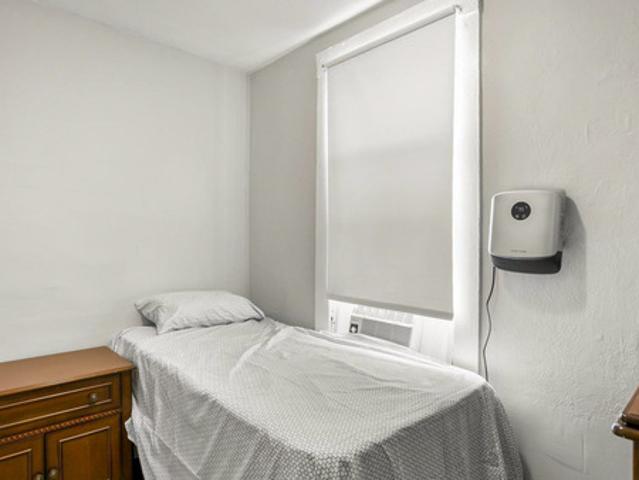 Newly renovated & cozy Jacksonville Duplex / Multiplex