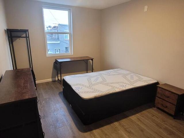 Newly renovated & comfortable Baltimore Townhouse