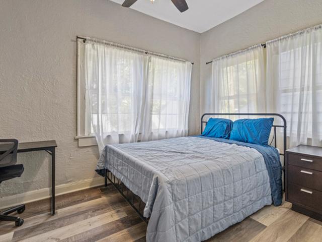Newly renovated & comfortable Tampa House