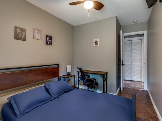 Newly Renovated Cedar Crest Home | Modern Kitche
