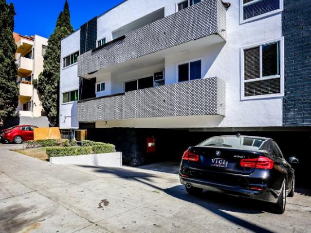 Newly Renovated apartment in central location