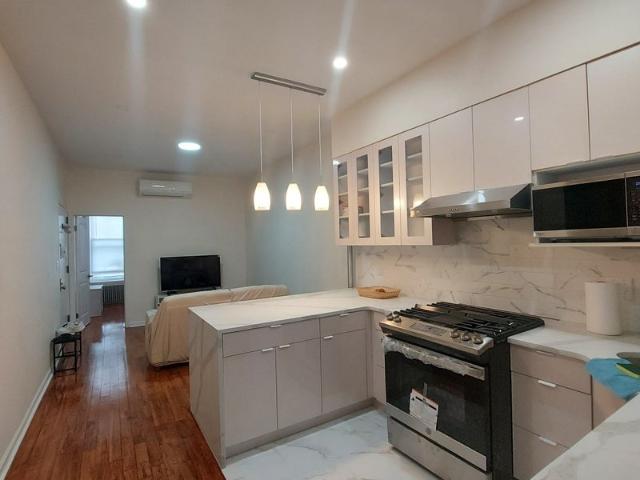 Newly Renovated Apartment