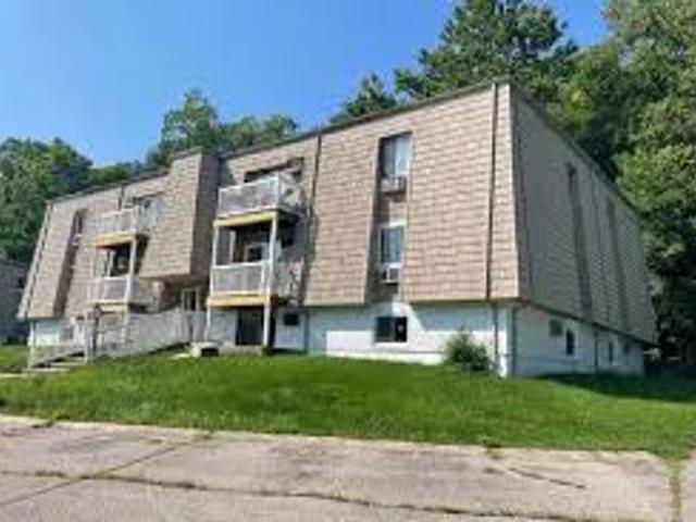 Newly Renovated Apartments 2 Bedroom Apartment for Rent at 106 106 108 109 111 Dewer St. & 119 125 5th St Aurora, IN 47001