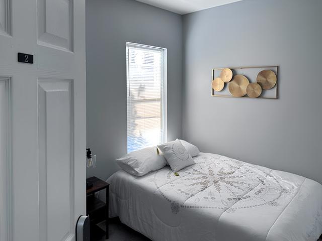 Newly Renovated Baltimore Home Modern Comfortable Utilities Included Fast WiFi Near Transit Move In Ready