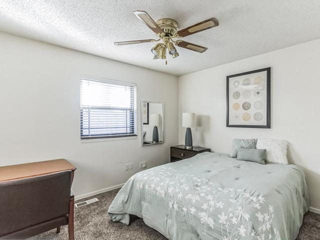 Newly renovated & beautiful Oklahoma City House with Dining area