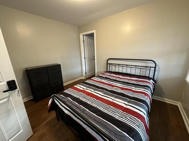 Newly Renovated & Beautiful Tucker Home with Backyard