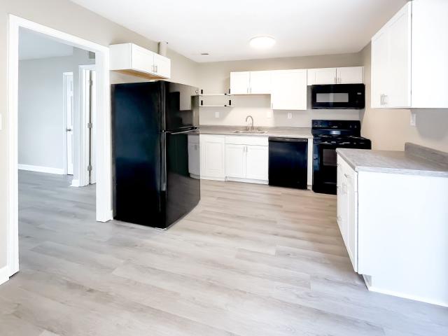 Newly Renovated Beautiful 2 Bedroom in Mount Holly! 1 MONTH FREE ON 13 MONTH LEASE!