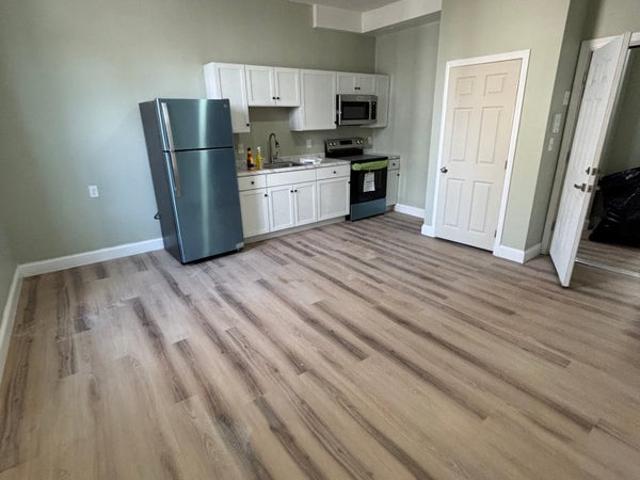 Newly Renovated _Bedroom | Downtown New Bedford |