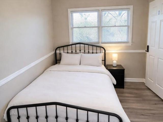 Newly Renovated Decatur Home | Private Ensuite Ba