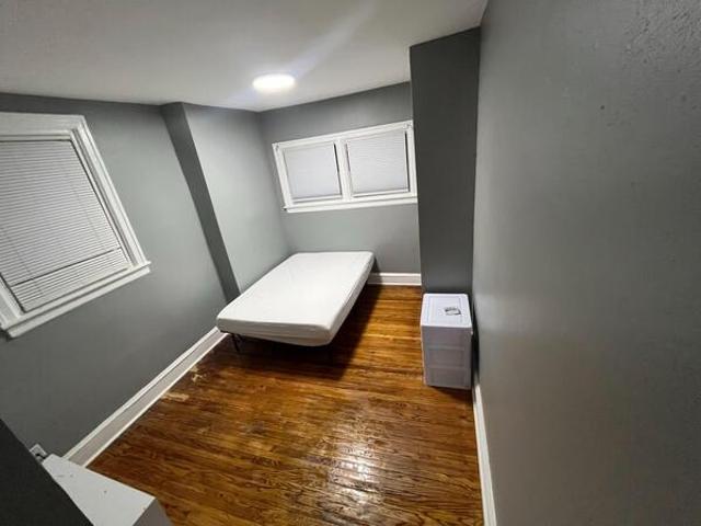 Newly Renovated East Germantown Town Home