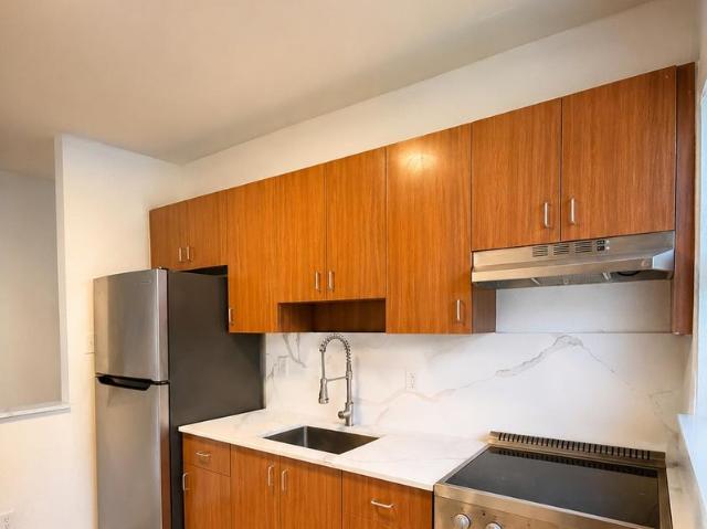 Newly Renovated, Fully Furnished Rooms & MoveIn Re