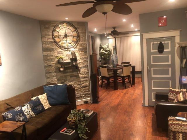 Newly Renovated House, 3 Bedroom 2 Bathroom, just
