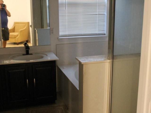 Newly Renovated house in Killeen, close to Fort Ho