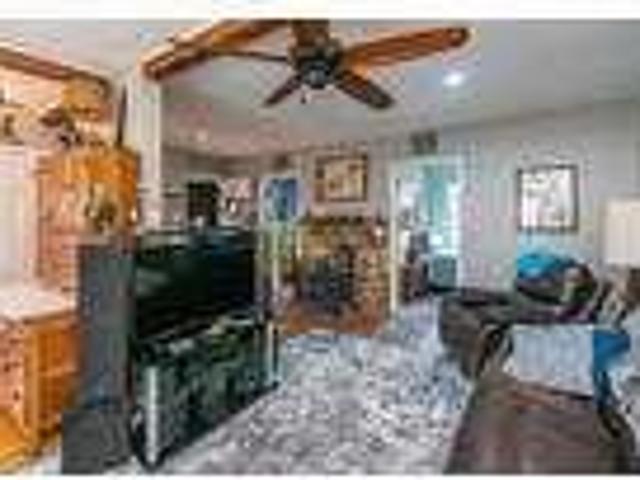 Newly renovated house in Pinckney â? 2 bedroom