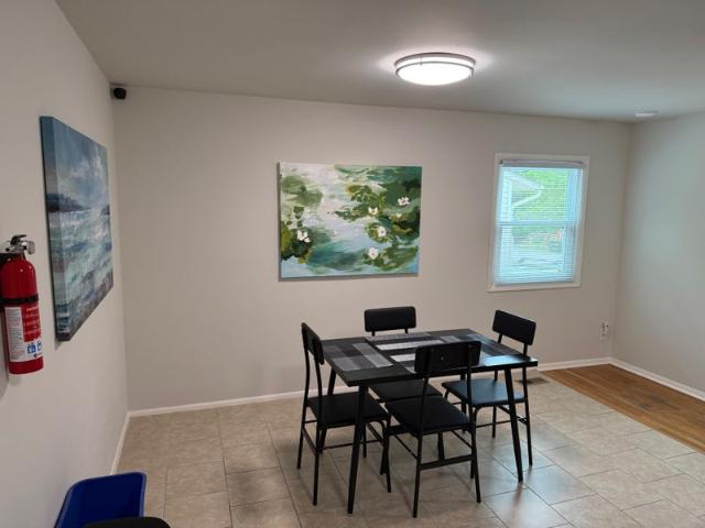 Newly Renovated House on Quiet, Leafy DeadEnd Stre