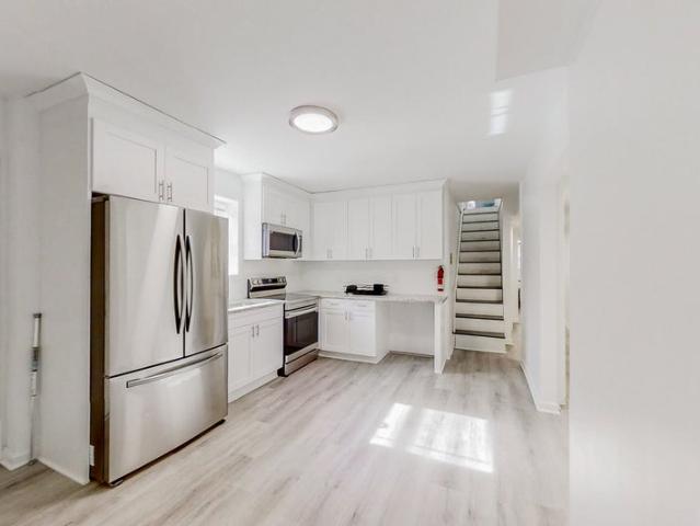 Newly Renovated Home in a Prime Location Clean