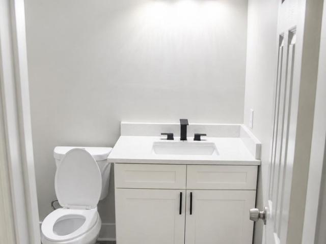 Newly Renovated home in East Point – 5 Bed 3 Bat