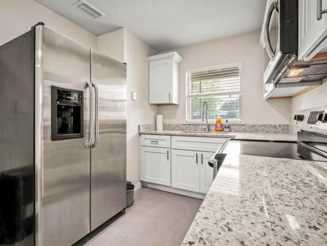 ⭐️ ⭐️ Newly Renovated Home Near DT Orlando, Mill