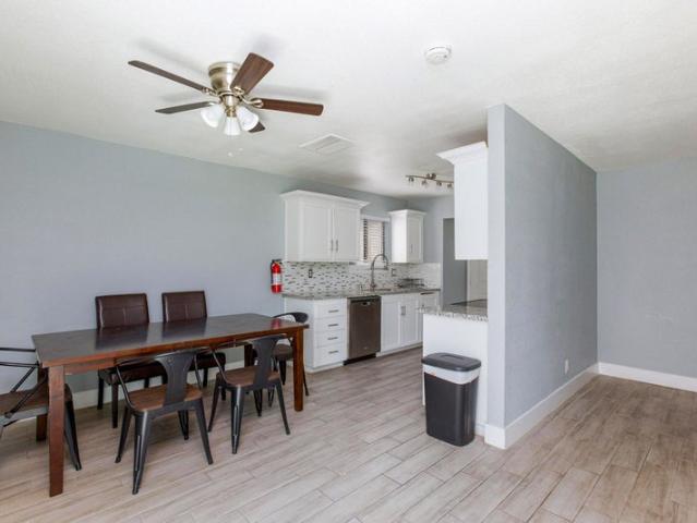 Newly Renovated Henderson House With Utilities Inc