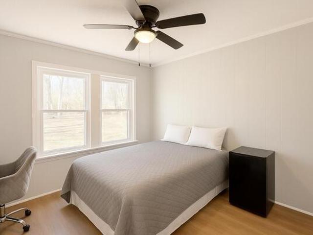 Newly renovated & high quality Charlotte House with Patio or porch