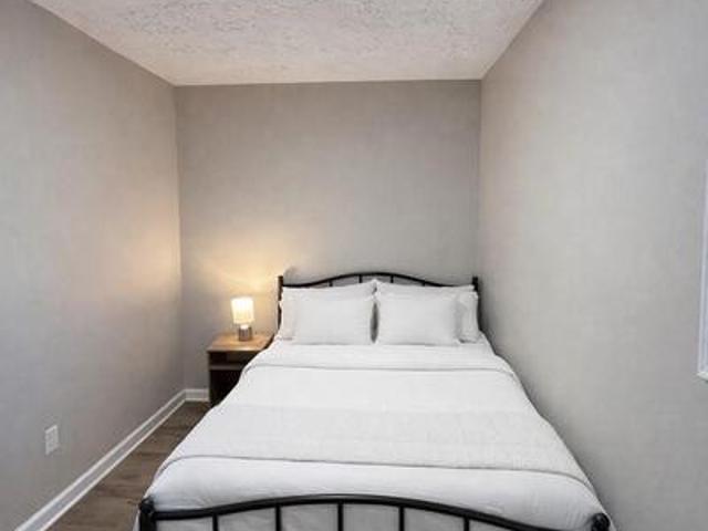 Newly Renovated in Elmco Estates Atlanta