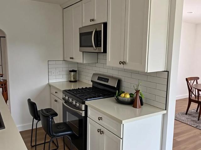 Newly renovated One Bedroom One Bathroom Apartment