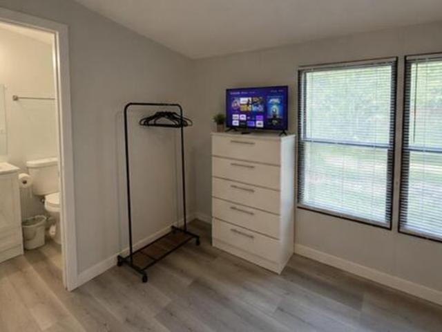 Newly Renovated Orange Park Gem! Quiet Cul de Sac + Backyard!