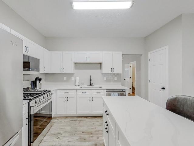 Newly Renovated, Modern, and Spacious Lawrencevill