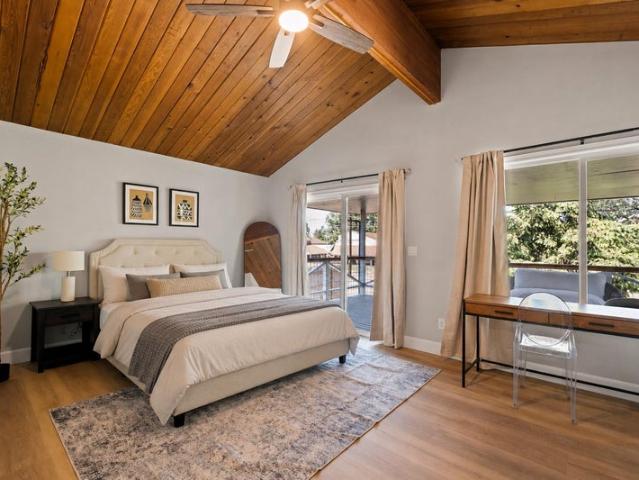 Newly renovated modern home in Tacoma near JBLM
