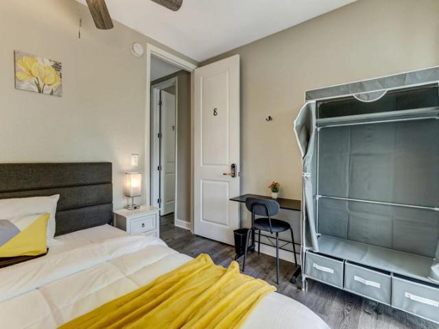 Newly_renovated & modern Jacksonville House with