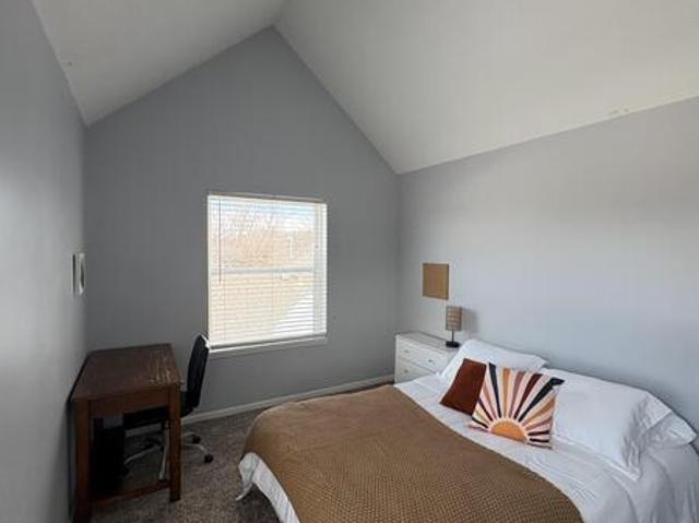 Newly renovated & modern Kansas City House