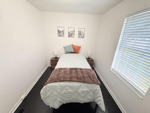 Newly Renovated Nashville Living Utilities Included High Speed Wi Fi Prime Location