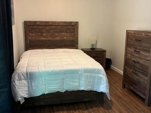 Newly renovated shared living | 11 Min to public transit | Walking distance to shops + restaurants