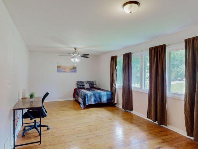 Newly Renovated & Spacious College Park Home | Fu
