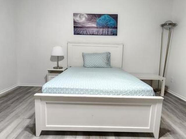 Top Rated Cedar Park / Leander Home Smart TVs + 1Gig WiFi + Prof. Cleaning + Build Credit + Quiet Private Living