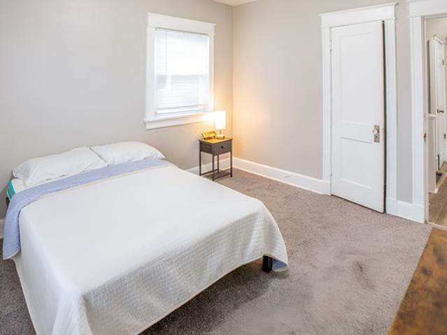 Newly renovated & spacious Kansas City House