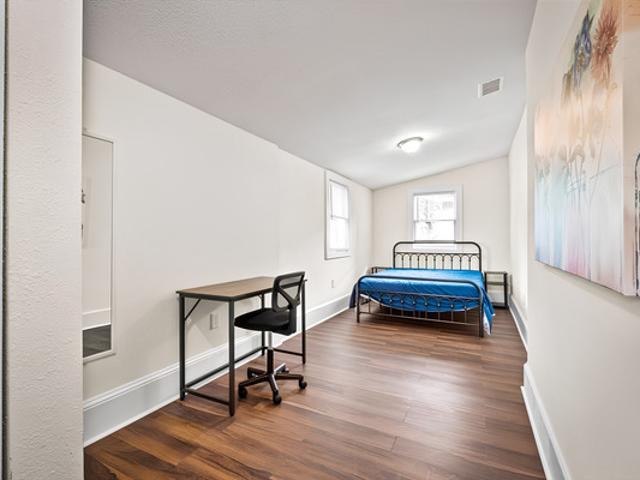 Newly renovated & spacious Jacksonville House