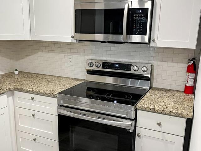 Newly Renovated & Spacious Snellville Home | Furn