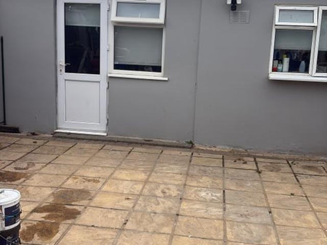 Newly Renovated Studio Apartment