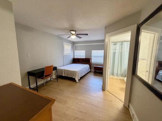Newly Renovated St. Cloud Home from highest rated Padsplit host in Central Florida